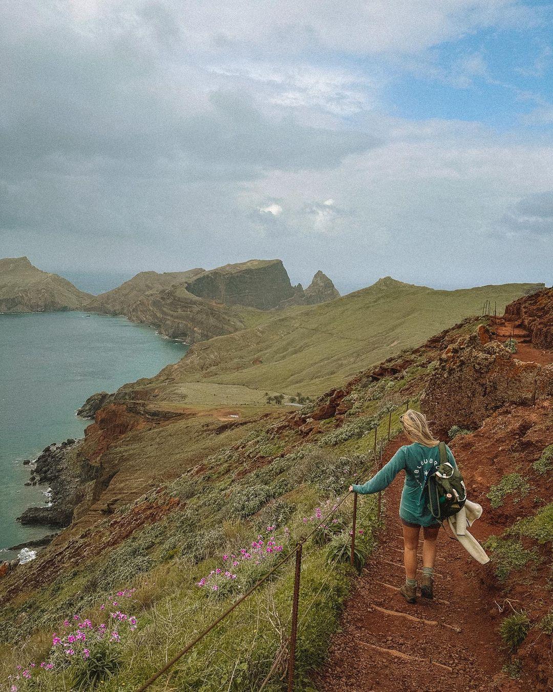 The Full Shilling | Hiking Slieve Bearnagh